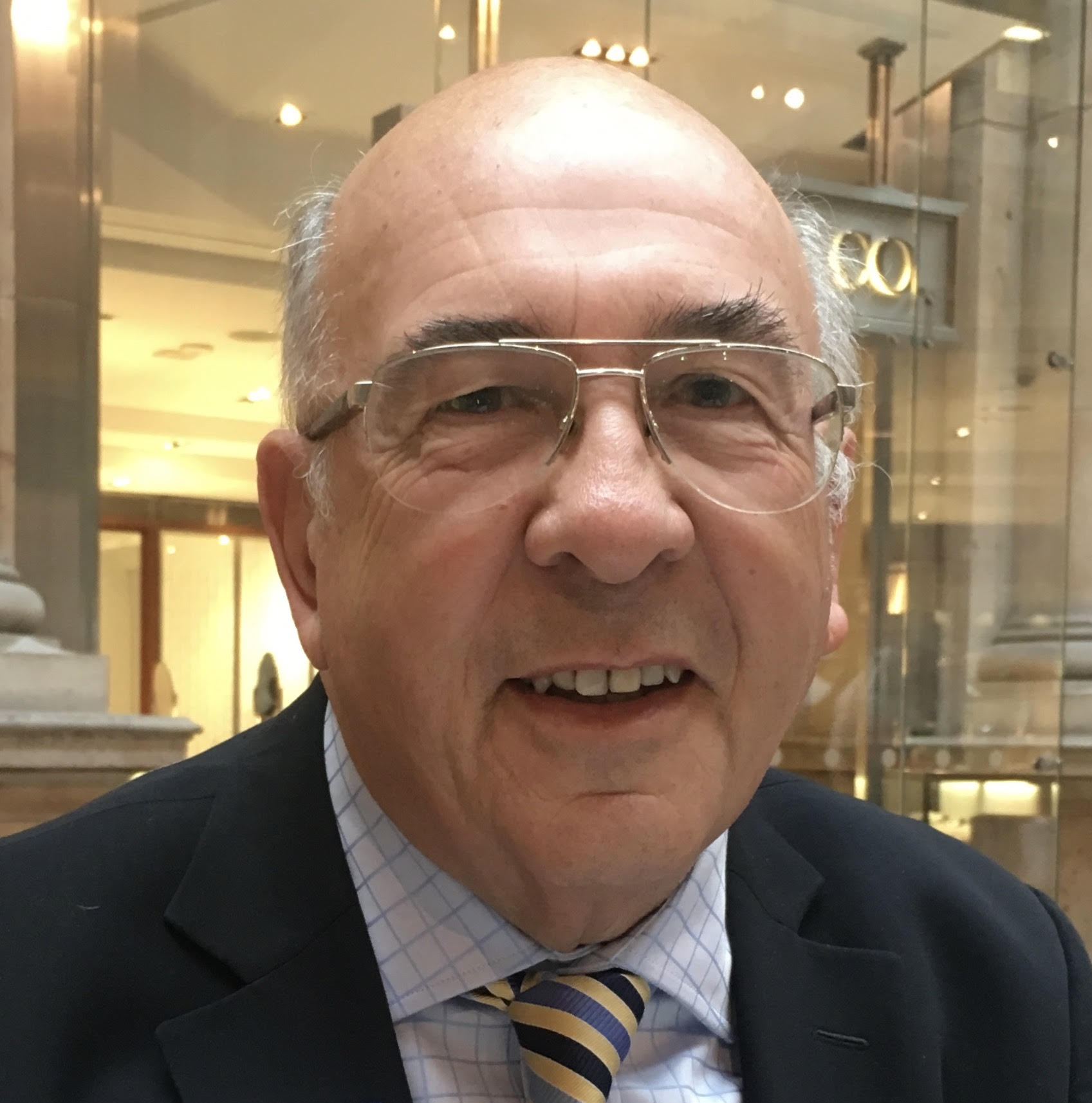 Garry Hunt | The Royal Astronomical Society